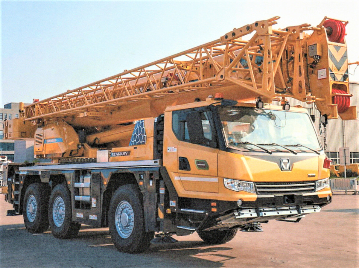 Kranbild XCMG XCA 60-EV Das Zeitalter der Hybrid-Fahrzeugkrane beginnt ...