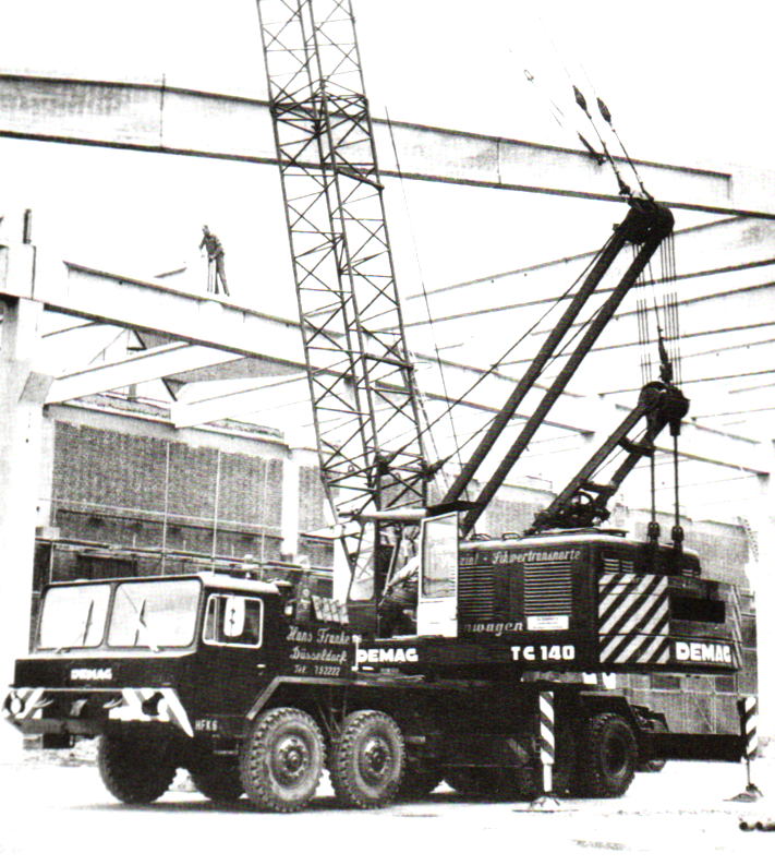 Kranbild Franke Düsseldorf Demag TC 140 - Autokran-Portal - Autokran ...