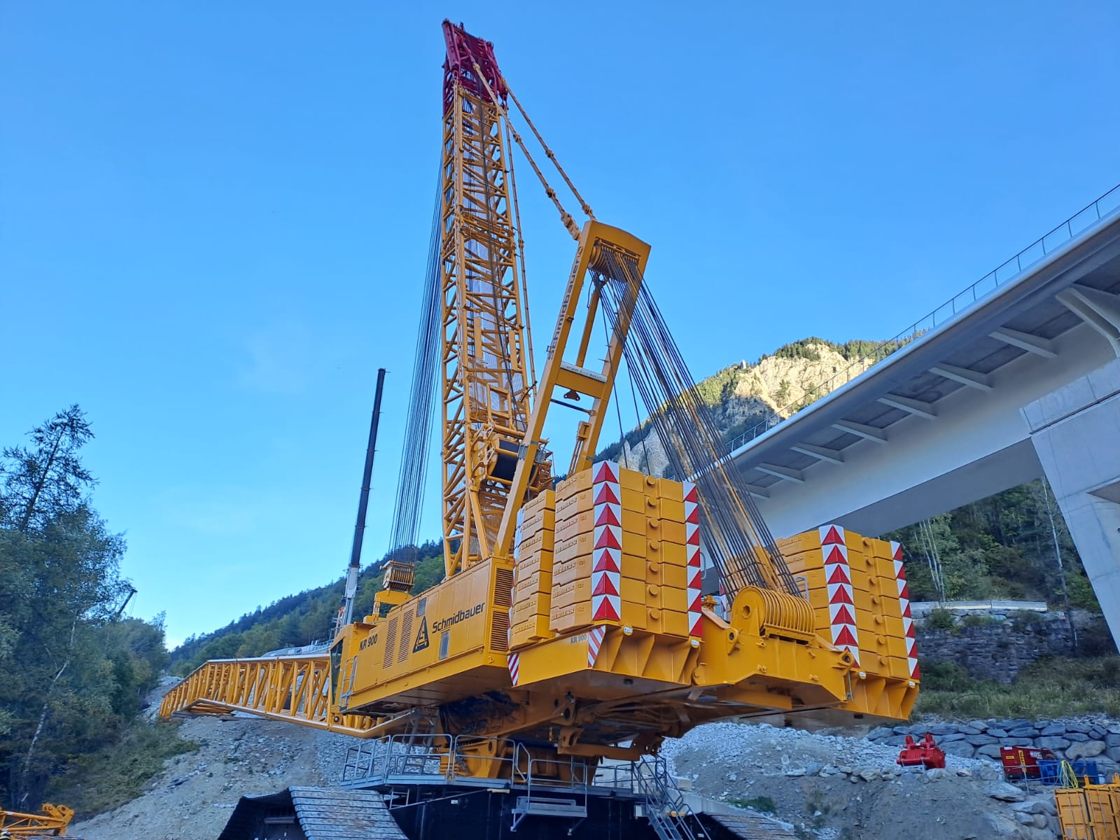 Kranbild Schmidbauer France Liebherr LR 11350 Teil 3 Bilder von Oliver ...
