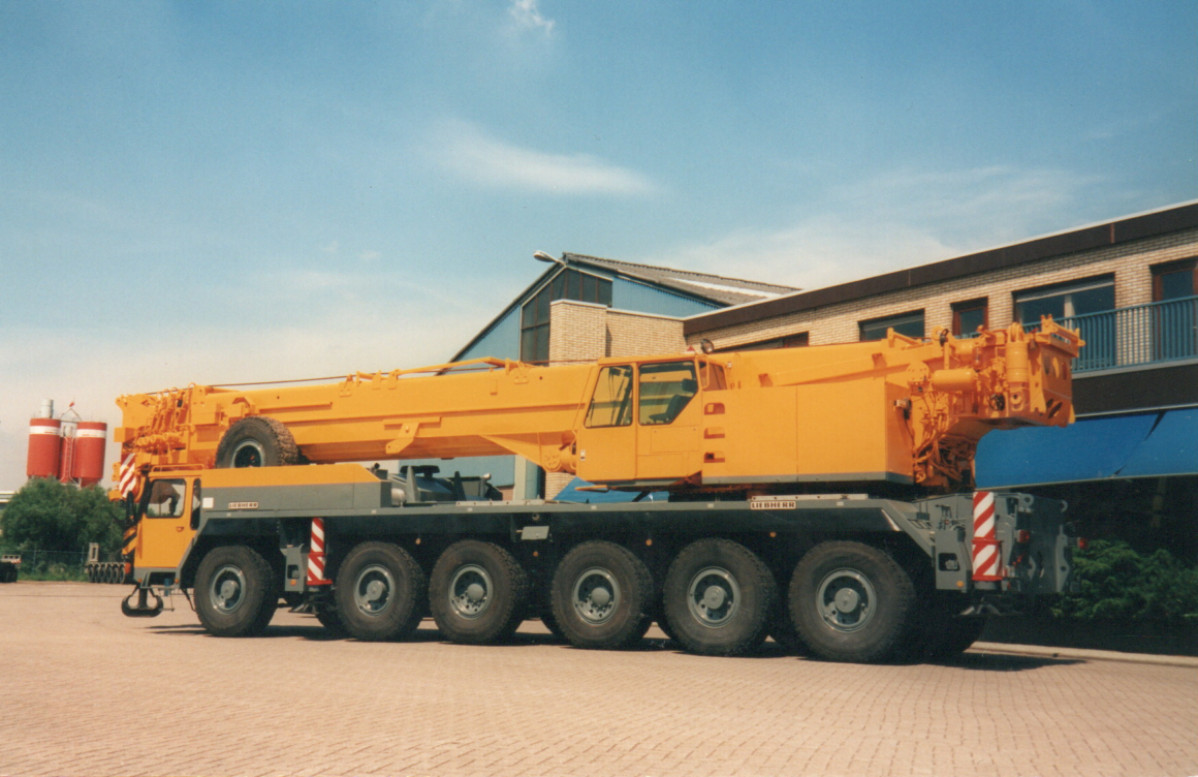 Kranbild Hovago Liebherr LTM 1200 - Autokran-Portal - Autokran-Portal.com Kranbild Hovago Liebherr LTM 1200 - Autokran-Portal - Autokran-Portal.com