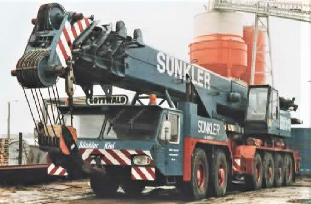Kranbild Sünkler Gottwald AMK 146 - Autokran-Portal - Autokran-Portal.com