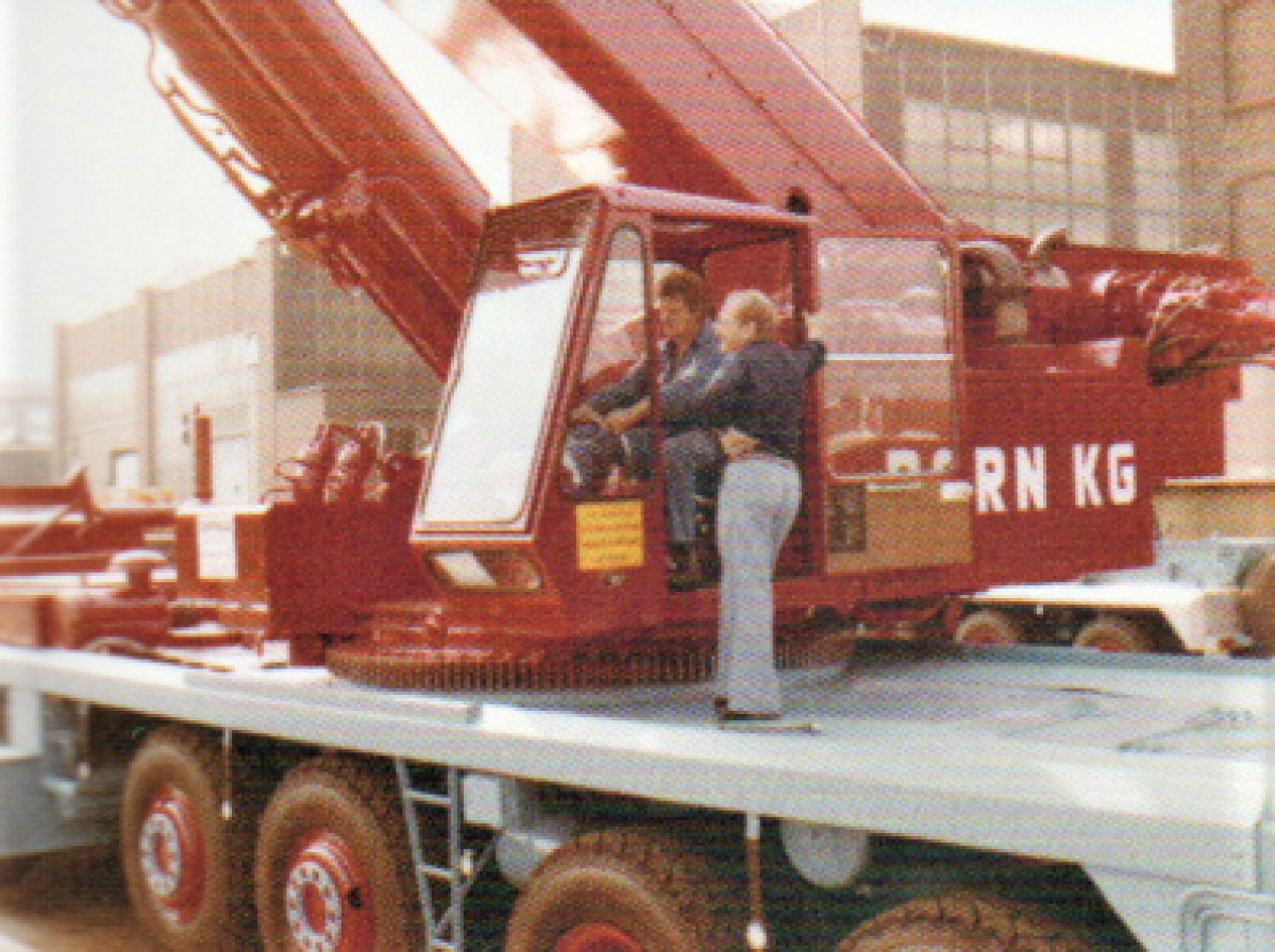 Kranbild Born Saarbrücken Liebherr LTM 1500/Gottwald AK210-AK 160/Krupp ...